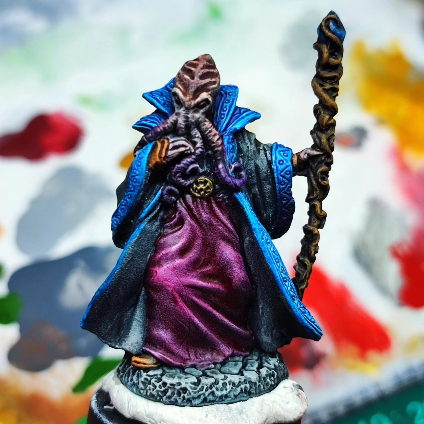 Addicted to Ludus – The paint, the dice, the nerd…