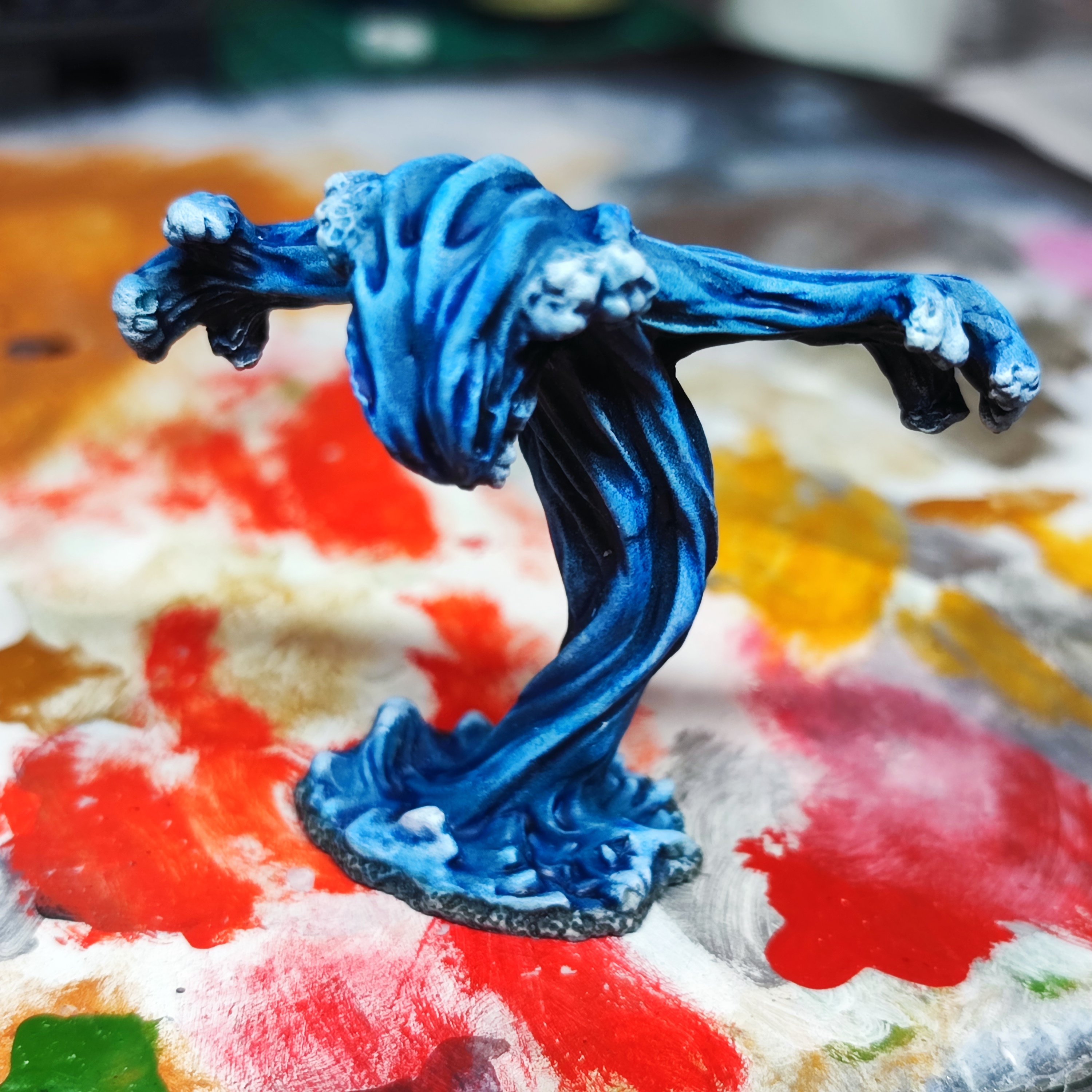 Addicted to Ludus – The paint, the dice, the nerd…